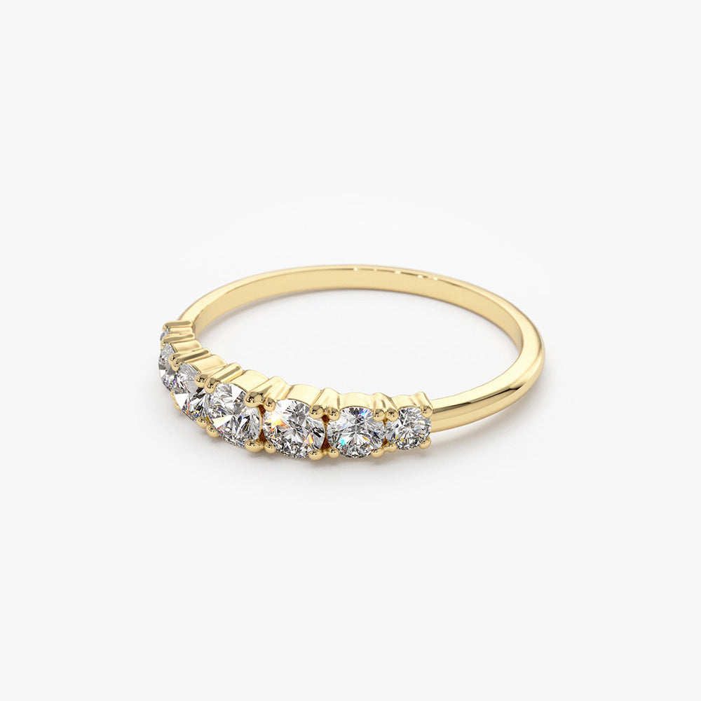 14K Gold 7 Stone Diamond Graduated Wedding Ring – Ferkos Fine Jewelry